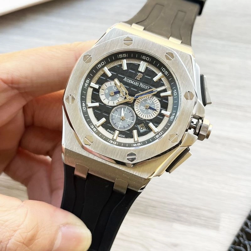 Indistinguishable AP Watches