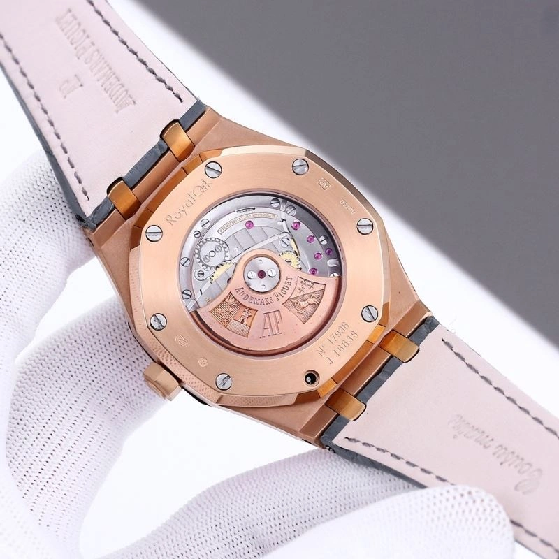 Indistinguishable AP Watches