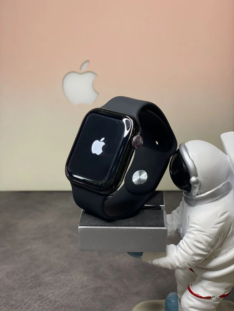 APPLE Watches