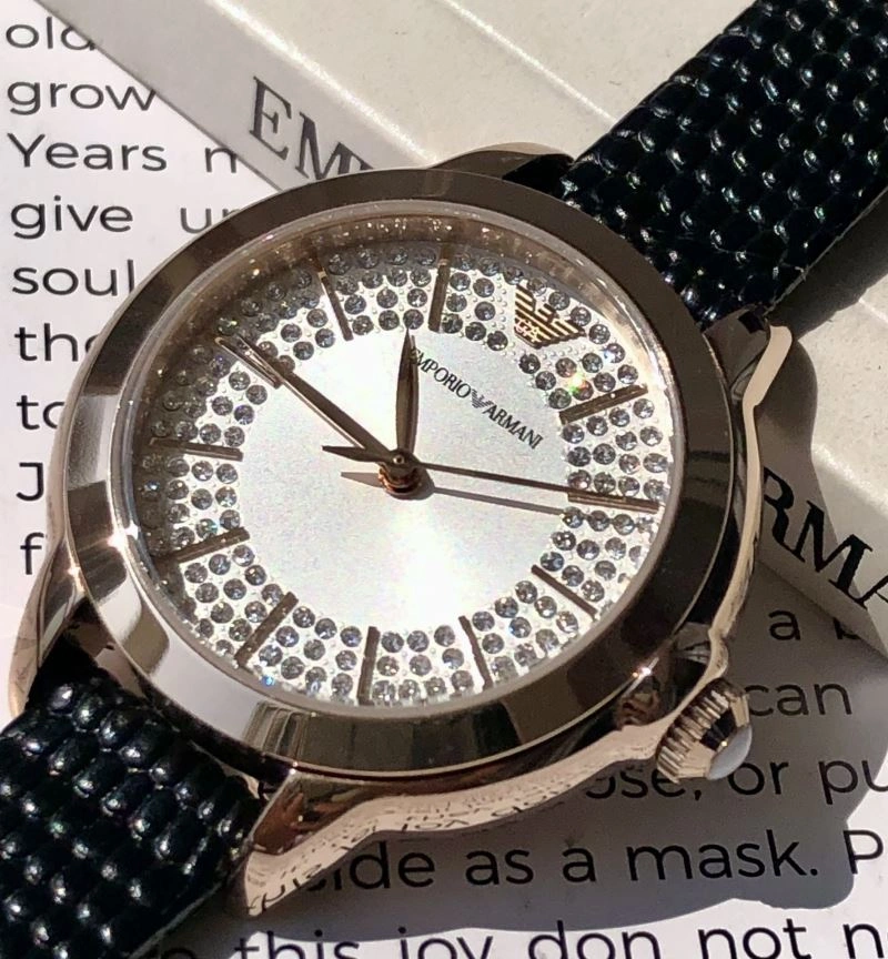 Top match ARMANI Watches