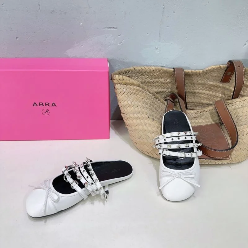 Abra Sandals