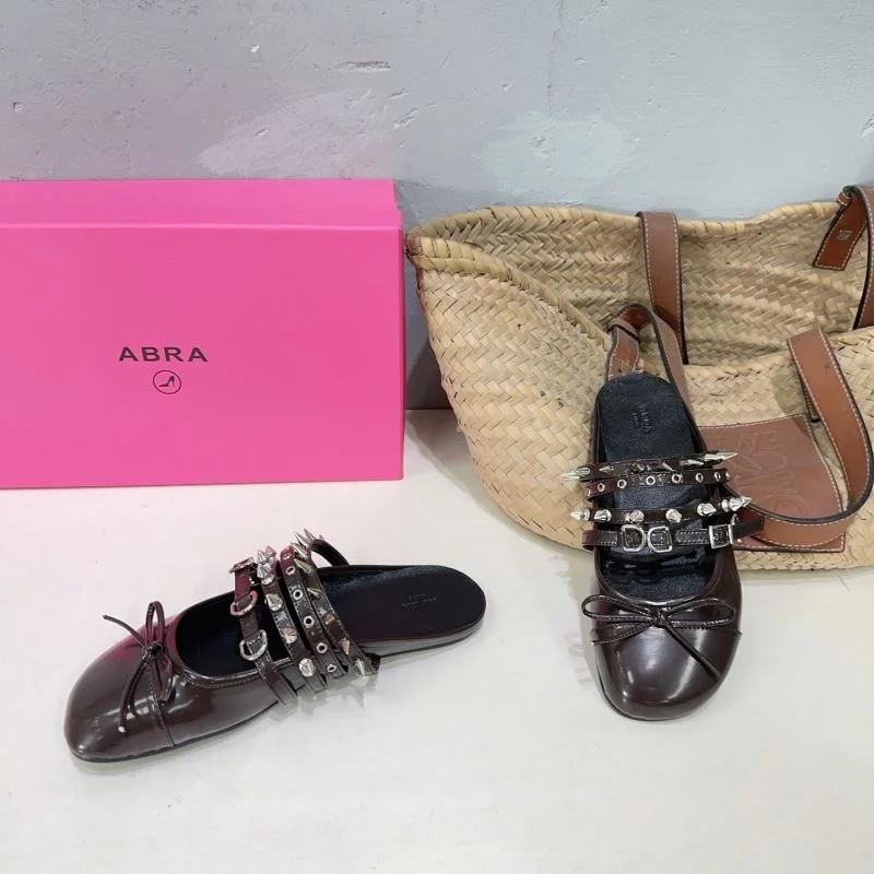 Abra Sandals