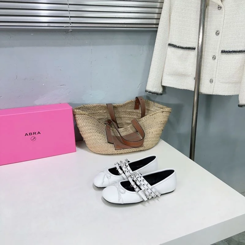 1:1 copy Abra Shoes
