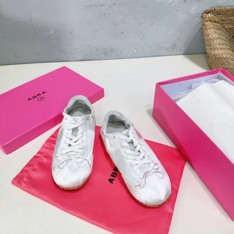 Brand-authenticated Abra Shoes