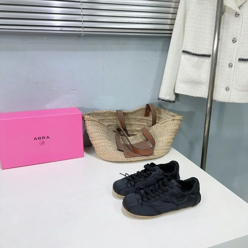 High fidelity Abra Shoes