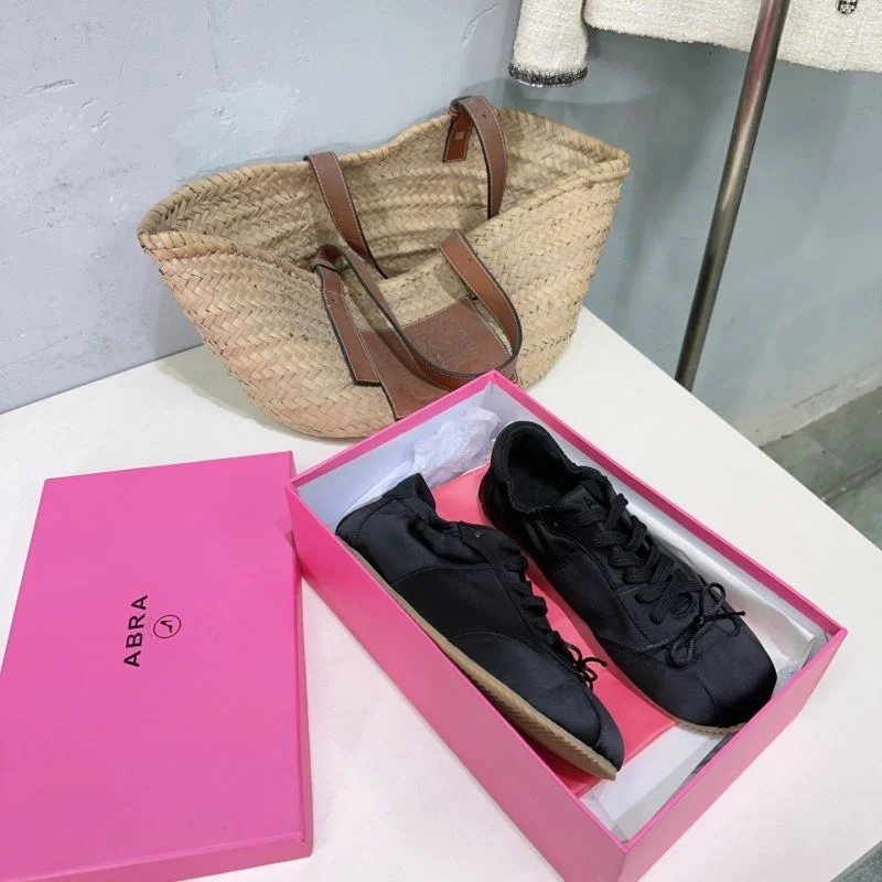 High fidelity Abra Shoes