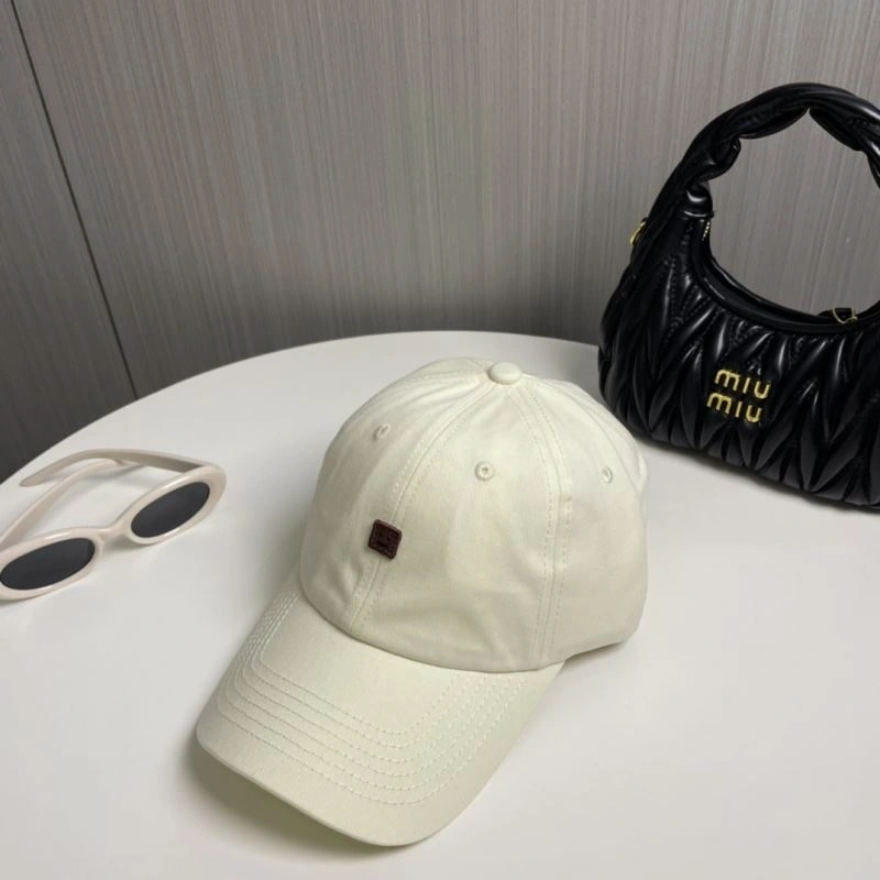 Top mirror Acne Caps