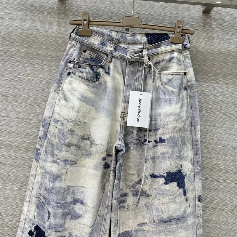 Top match Acne Jeans