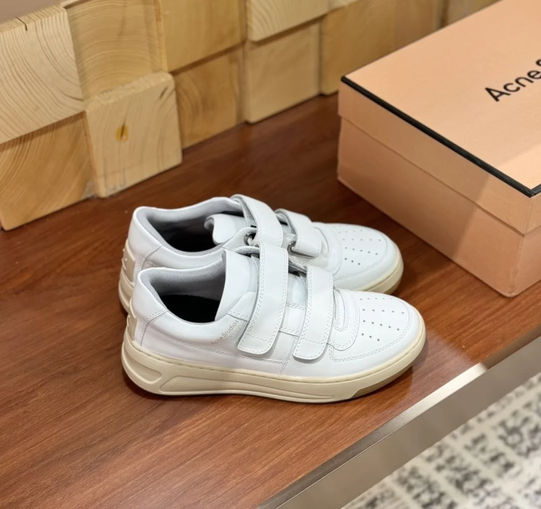 Indistinguishable Acne Studio Shoes