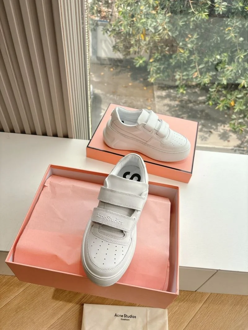 Cut-rate Acne Studio Shoes