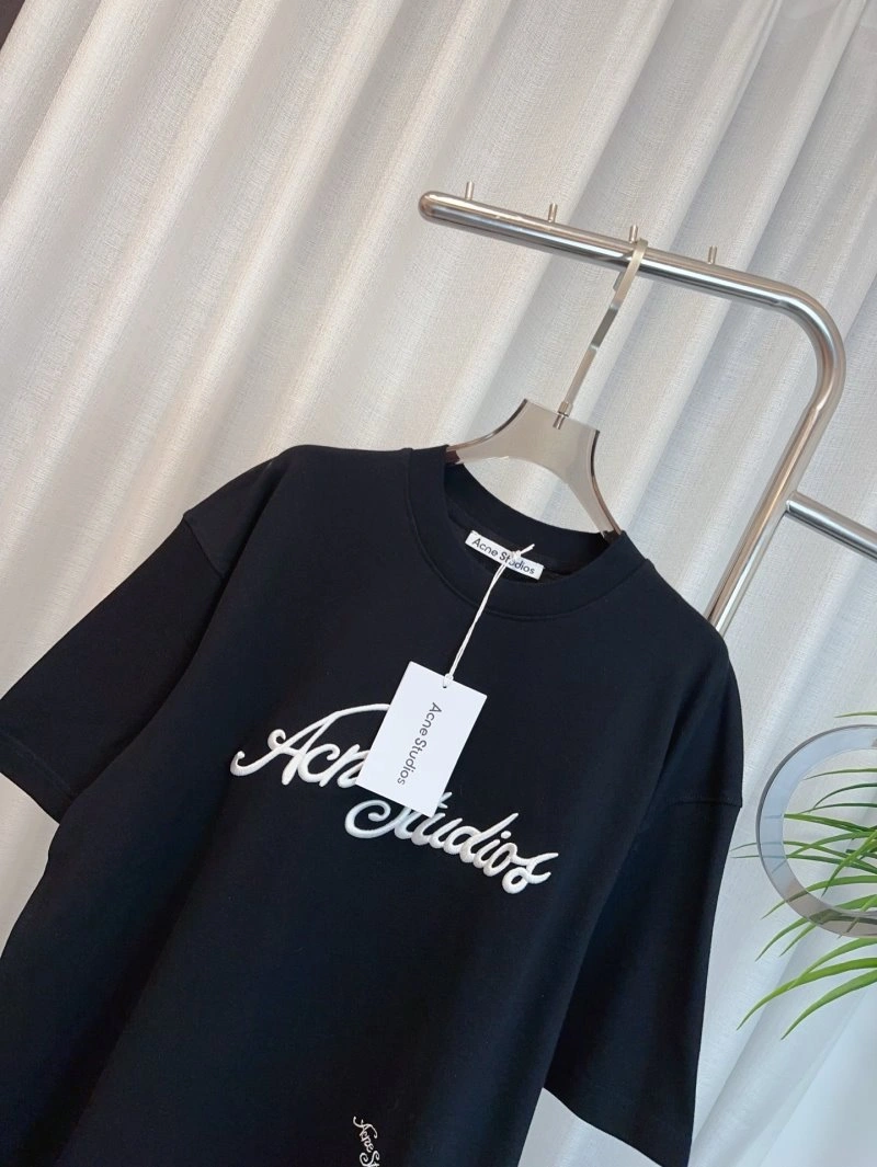 Authentic Acne T-Shirts
