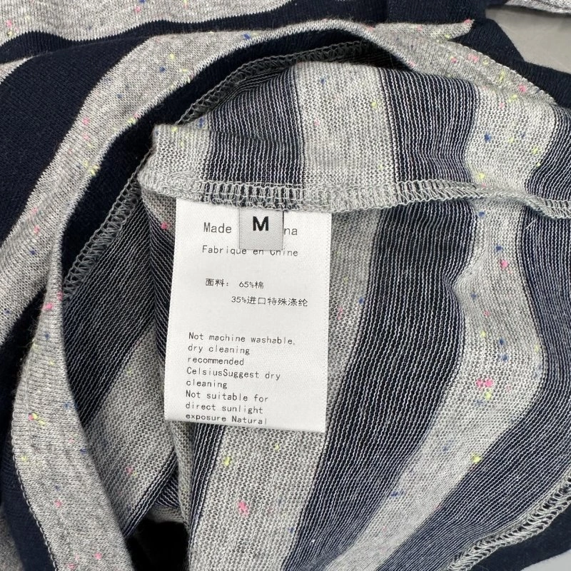 Accurate model Acne T-Shirts