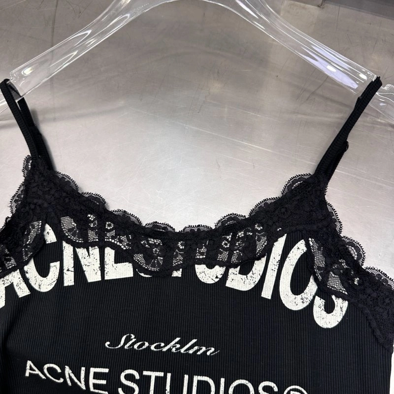 High fidelity Acne Vest
