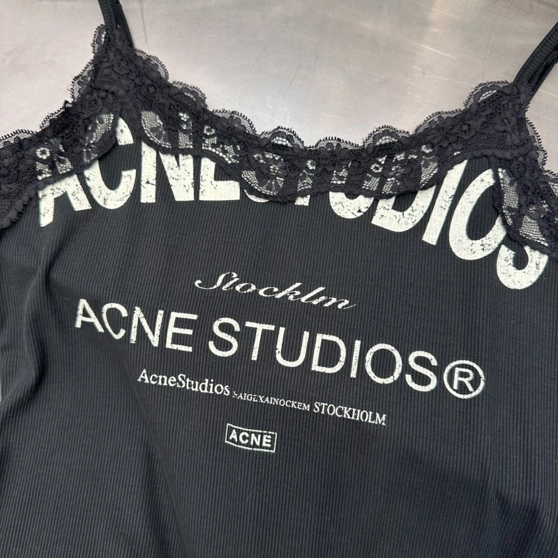 High fidelity Acne Vest