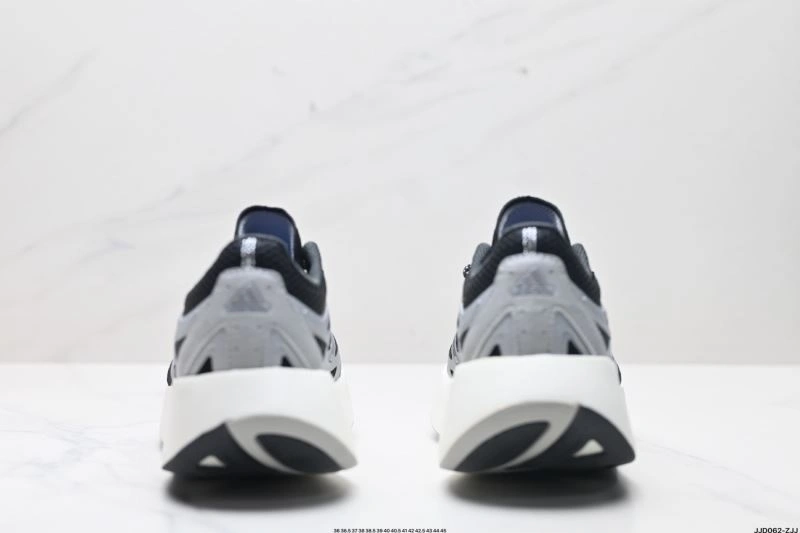 Top mirror Adidas Adizero Shoes