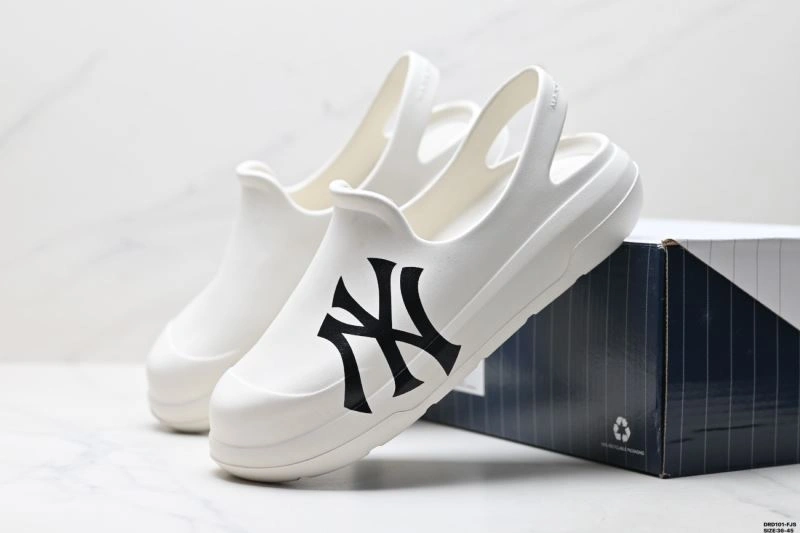 Factory-made Adidas Alpha Shoes