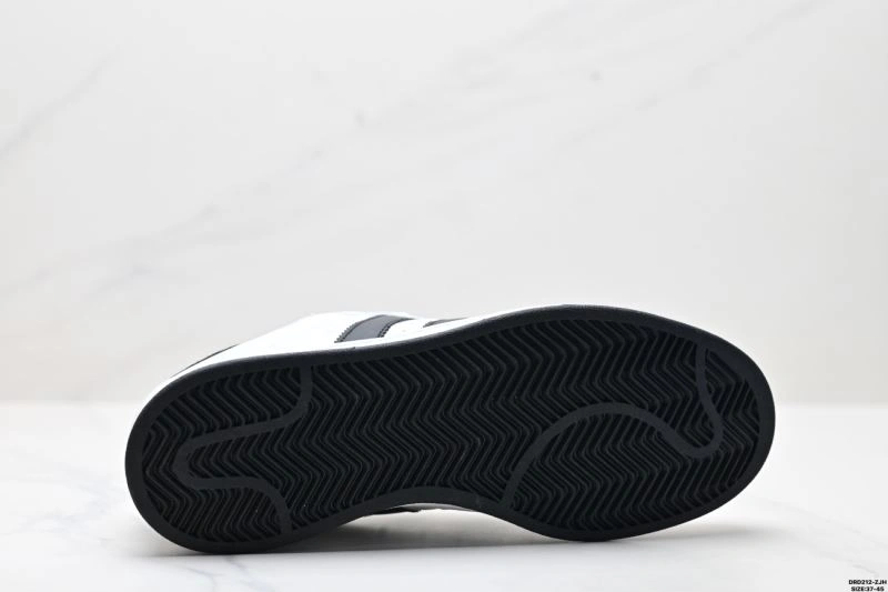 Low-cost Adidas Campus Shoes