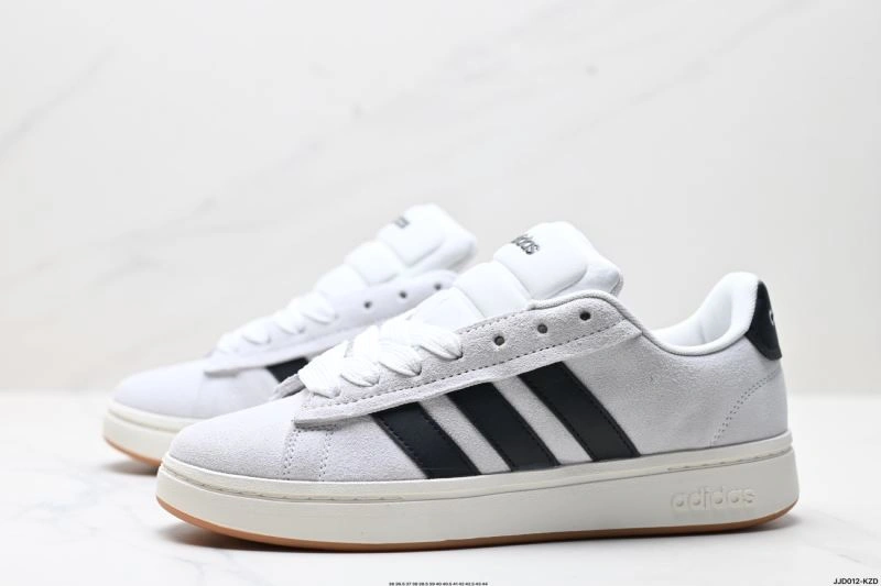 Top mirror Adidas Campus Shoes