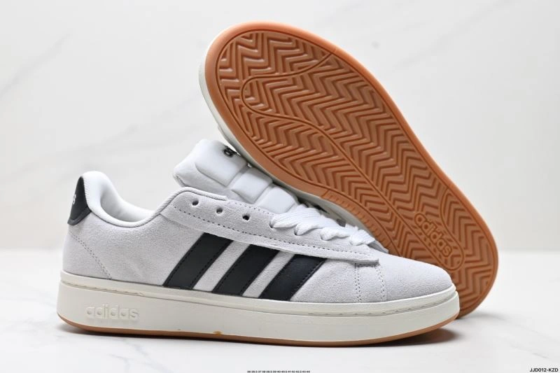 Top mirror Adidas Campus Shoes