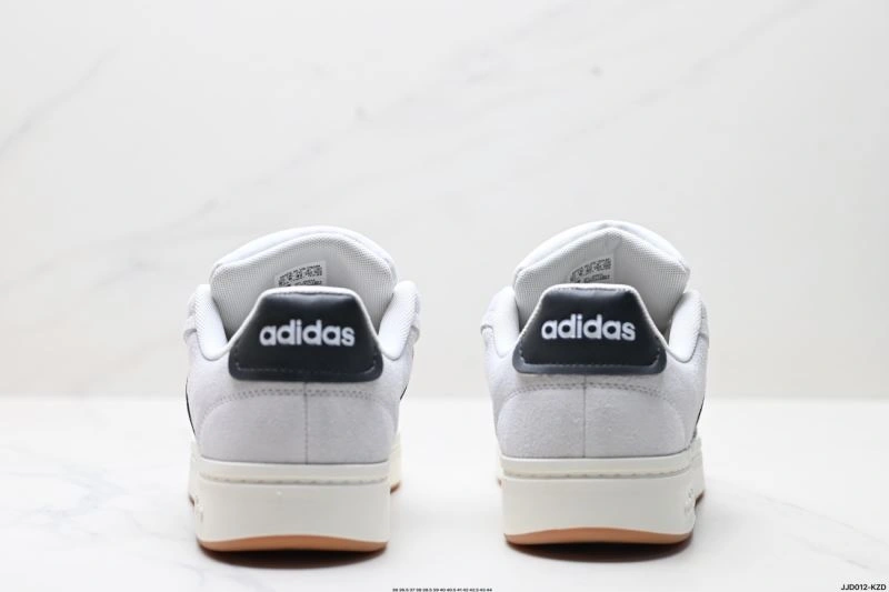 Top mirror Adidas Campus Shoes