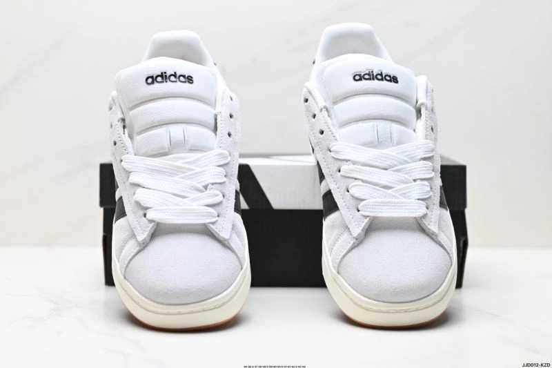 Top mirror Adidas Campus Shoes