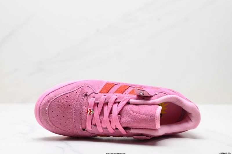High fidelity Adidas Forum Shoes
