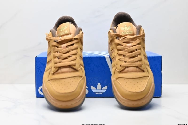 Brand-authenticated Adidas Forum Shoes