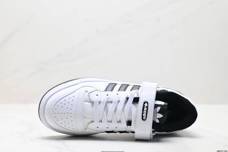 High fidelity Adidas Forum Shoes