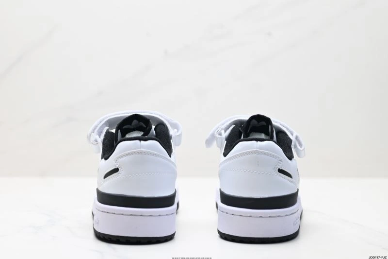 High fidelity Adidas Forum Shoes