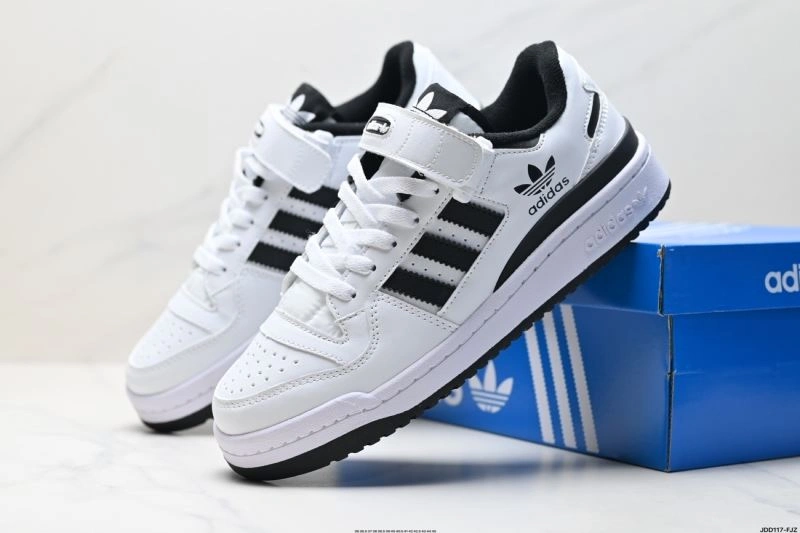 High fidelity Adidas Forum Shoes