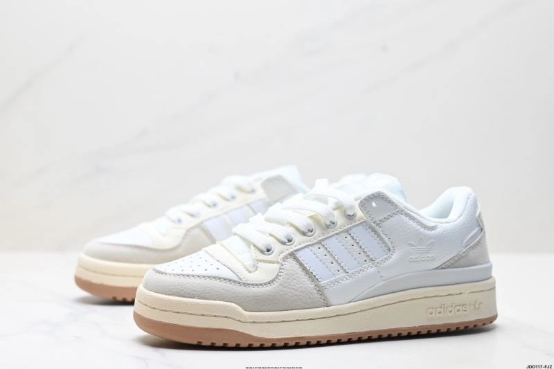 Brand-authenticated Adidas Forum Shoes