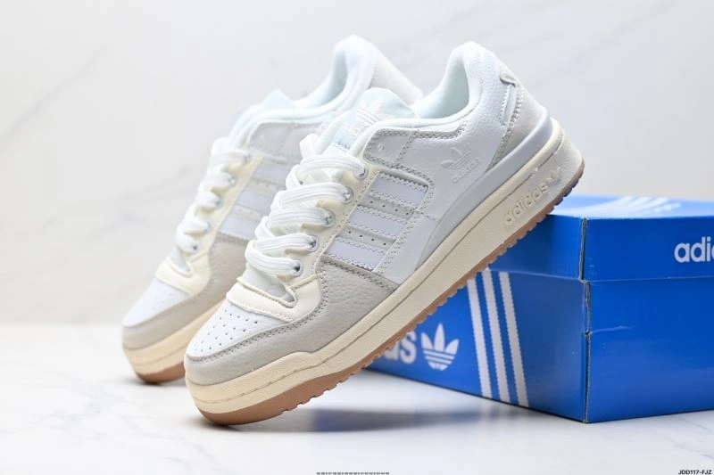 Brand-authenticated Adidas Forum Shoes