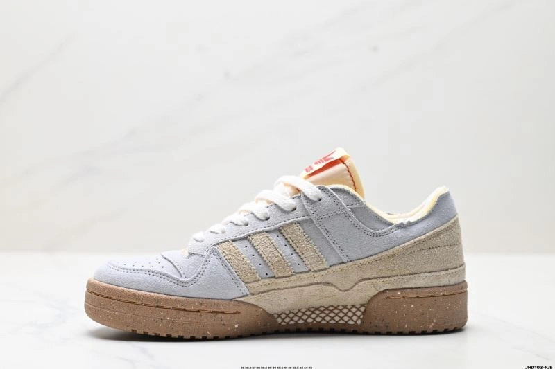 Brand-authenticated Adidas Forum Shoes