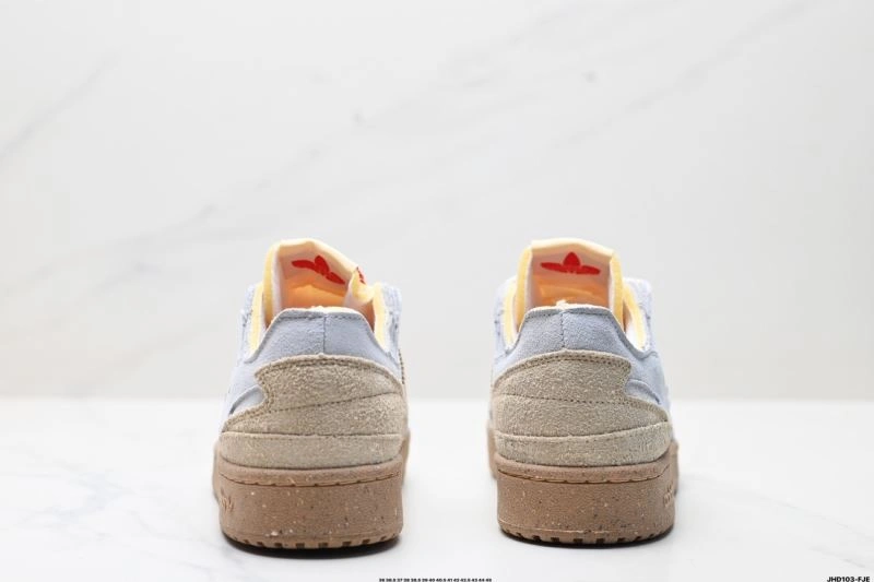 Brand-authenticated Adidas Forum Shoes