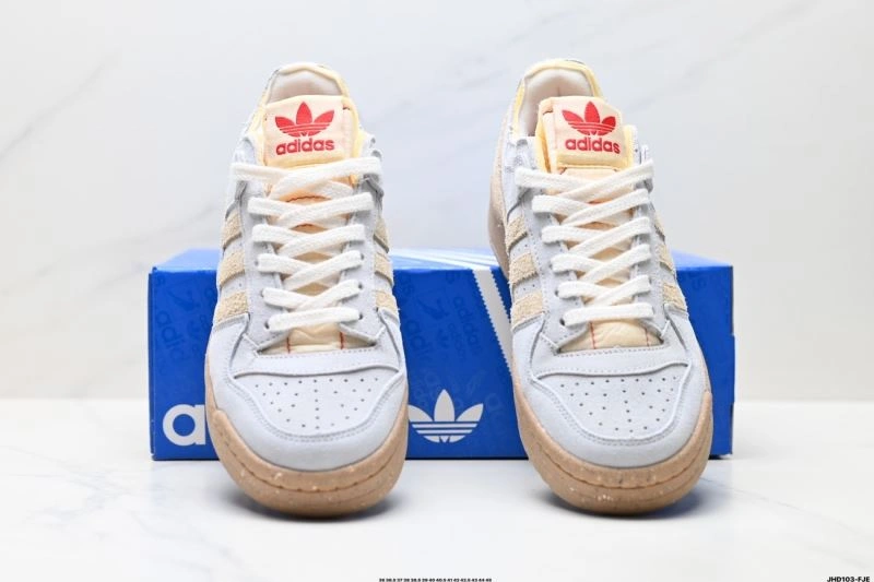Brand-authenticated Adidas Forum Shoes