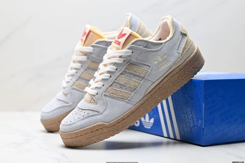 Brand-authenticated Adidas Forum Shoes