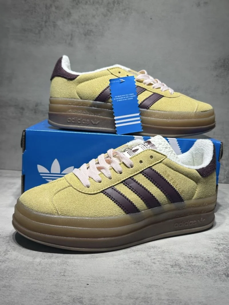 Exact replica Adidas Gazelle Shoes