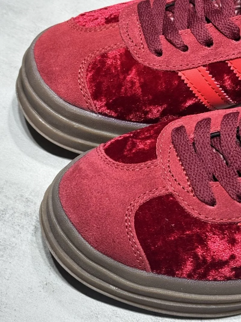 Brand-authenticated Adidas Gazelle Shoes