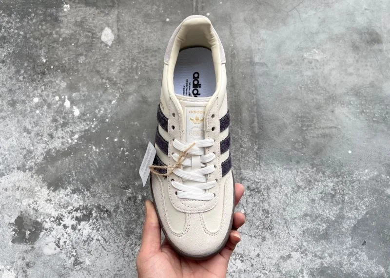 Reasonably priced Adidas Gazelle Shoes