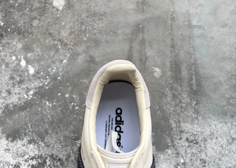 Reasonably priced Adidas Gazelle Shoes