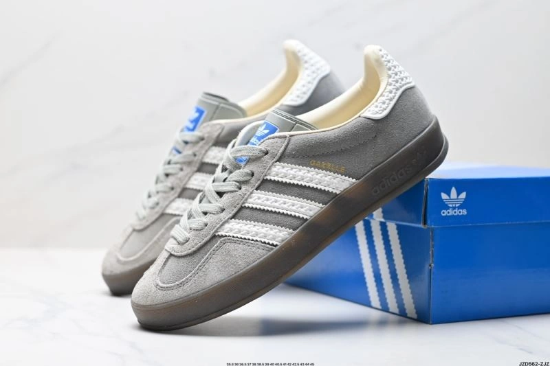 Accurate model Adidas Gazelle Shoes