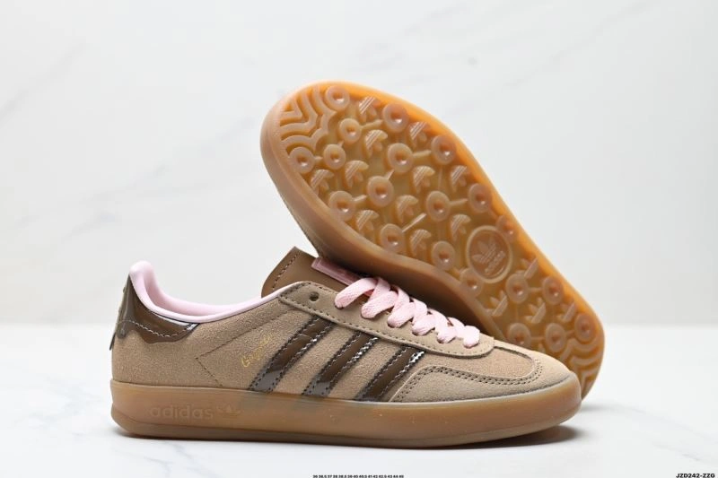 Perfect replica Adidas Gazelle Shoes