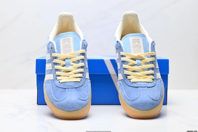 Accurate model Adidas Gazelle Shoes