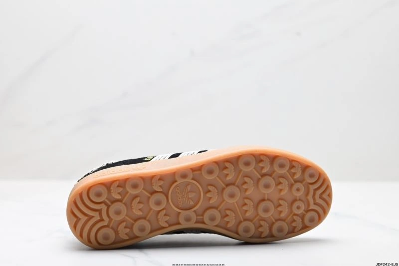 Reasonably priced Adidas Gazelle Shoes
