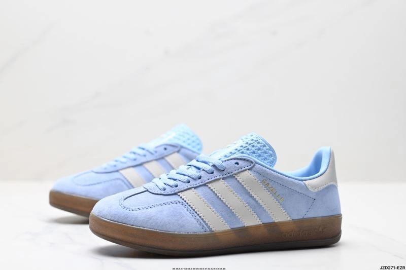 Brand-authenticated Adidas Gazelle Shoes