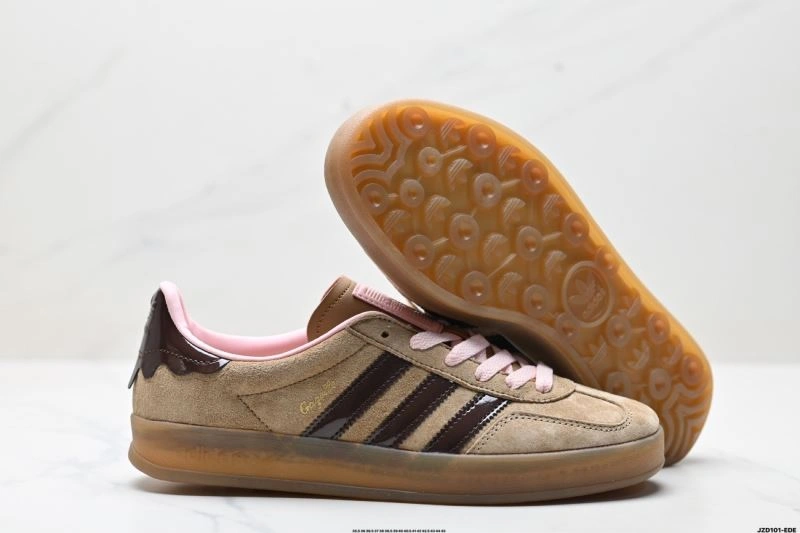 Perfect replica Adidas Gazelle Shoes