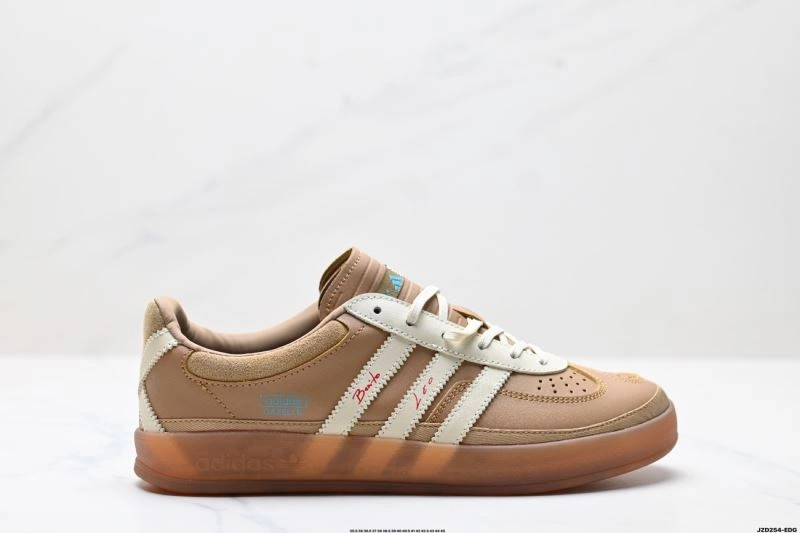 Adidas Gazelle Shoes