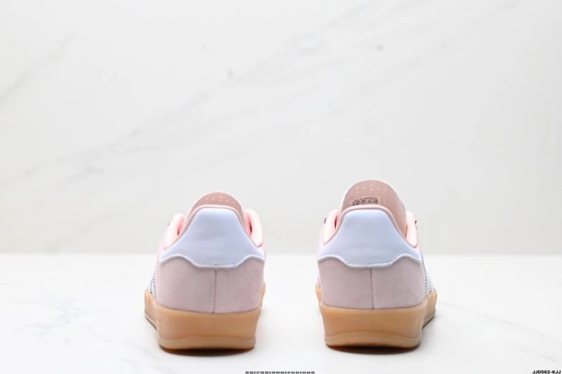 Accurate model Adidas Gazelle Shoes