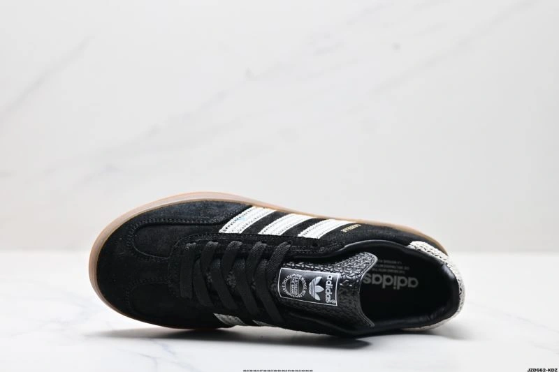 Brand-original Adidas Gazelle Shoes