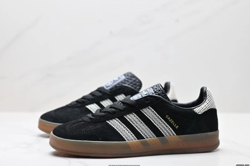 Brand-original Adidas Gazelle Shoes